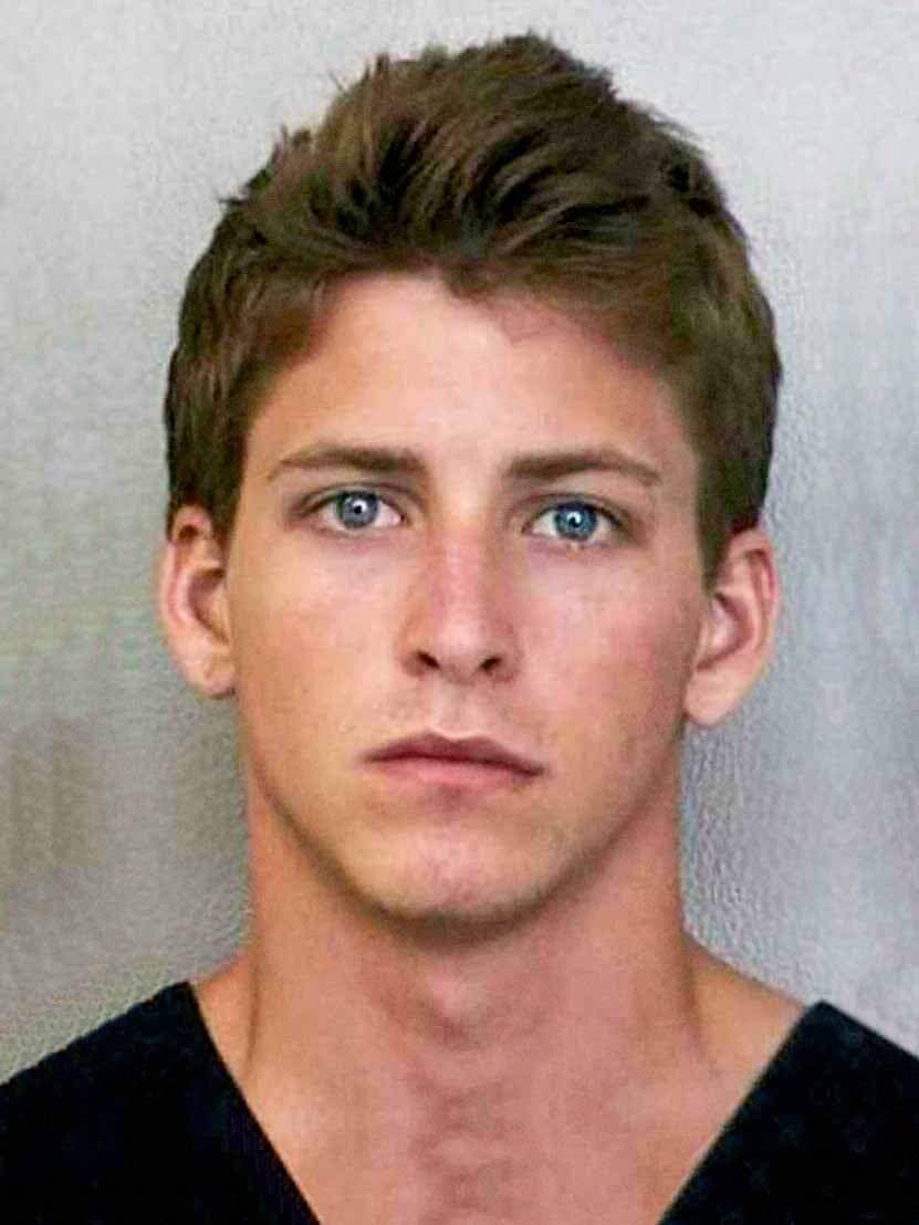 The 40 Hottest Mugshots Ever (Beautiful, sexy mugshots)